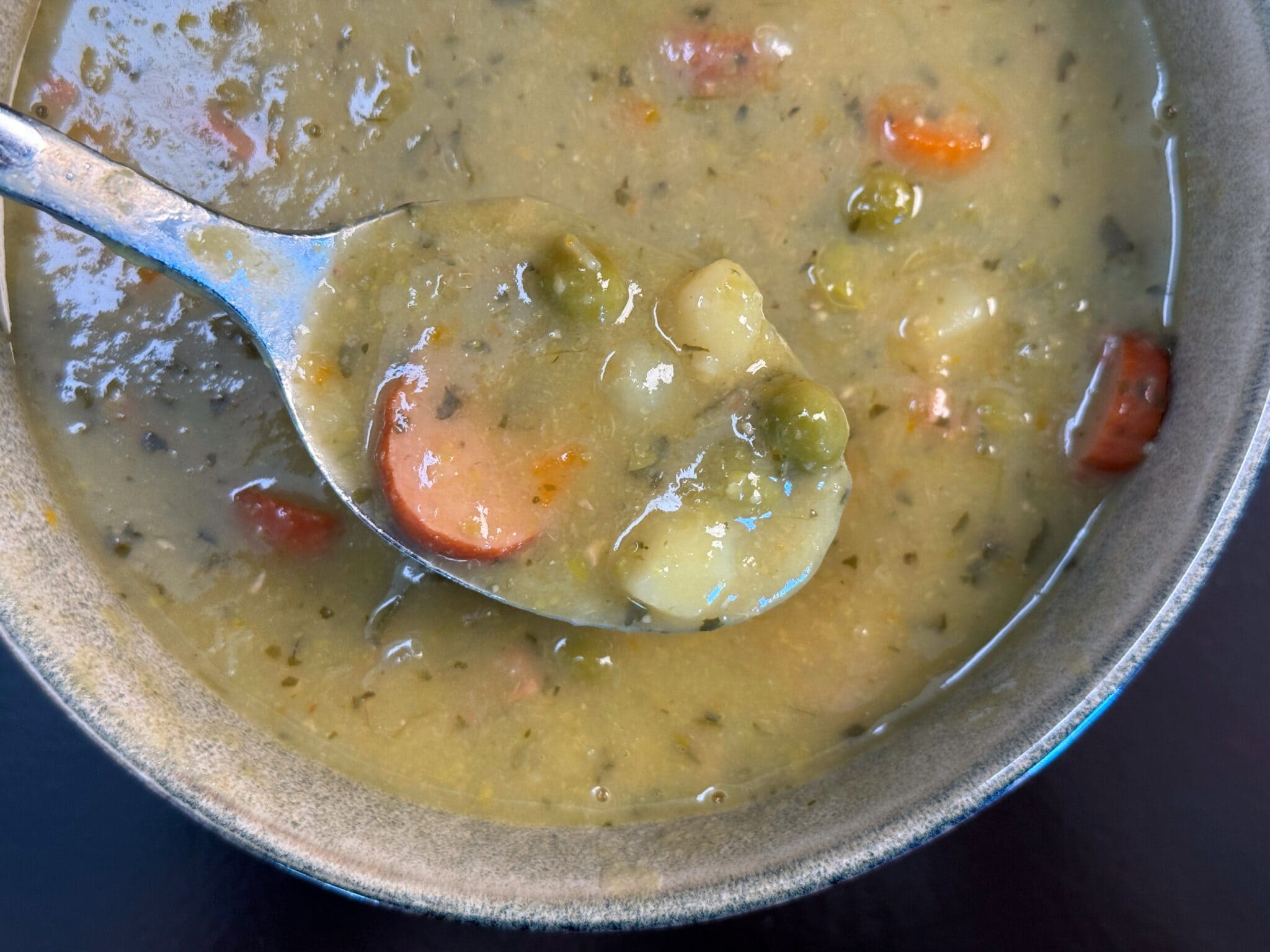 Verschil erwtensoep en snert: dit moet je weten - SterkInDeKeuken